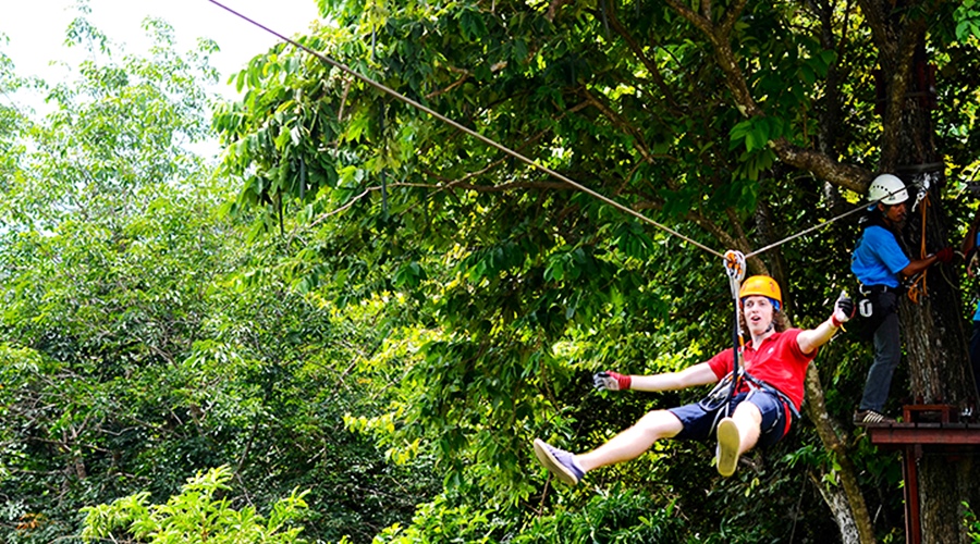 Tarzan Adventure Phuket - Mimi on tour